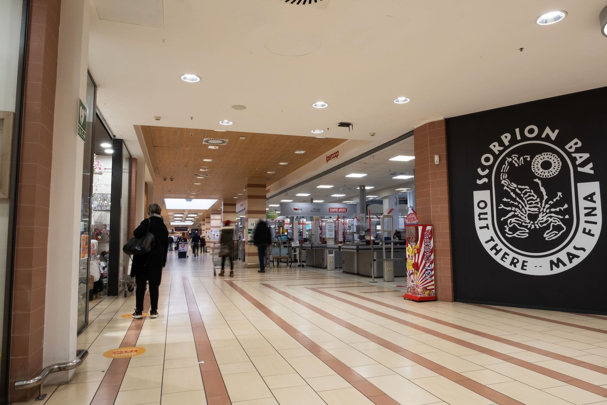 Centro Commerciale Le Serre Village - taleacentricoopliguria.it